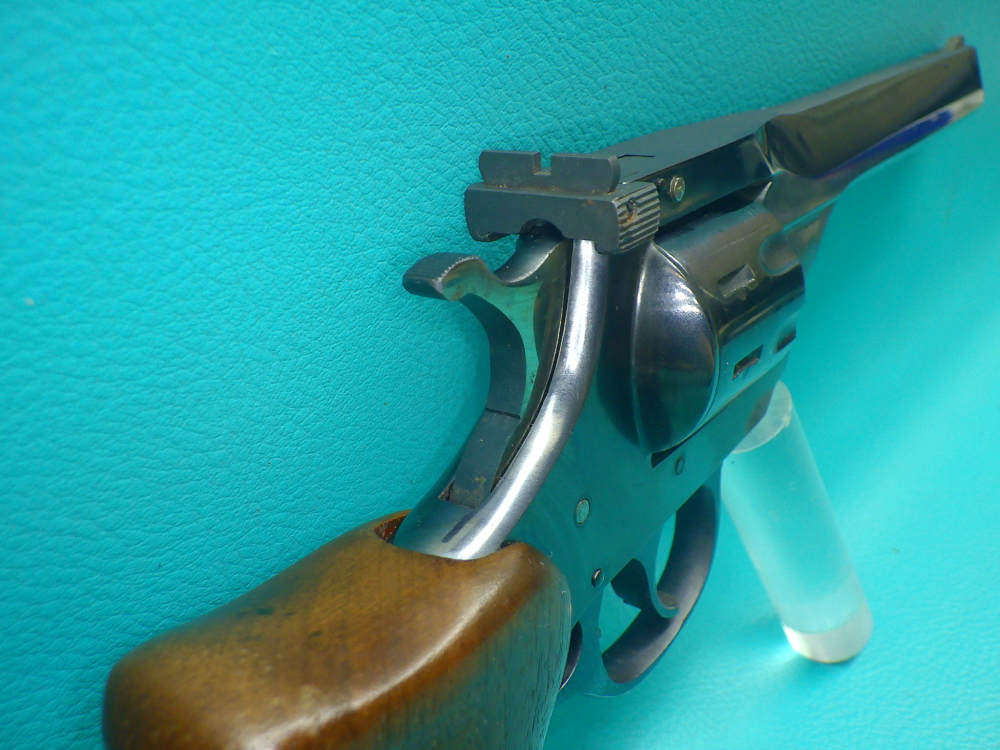 H&R 999 Sportsman .22RF 6" Bbl 9 shot W/ Factory Box - Revolvers at ...