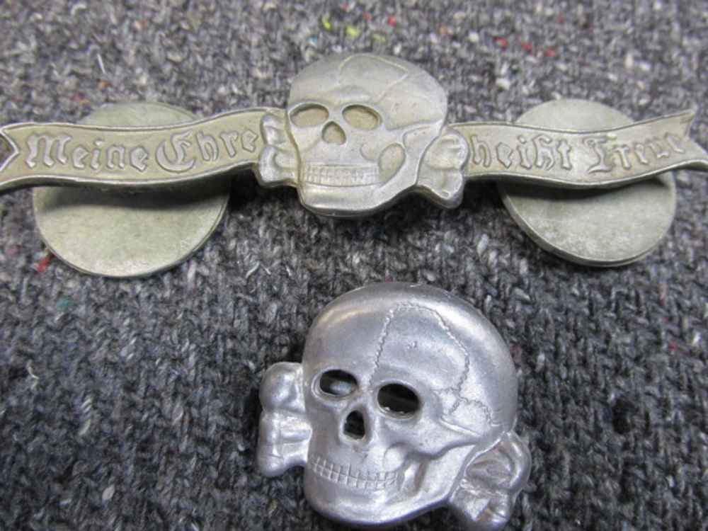 LOT OF 3 REPRODUCTION WWII GERMAN SKULLS/SS UNIFORM INSIGNIA - WWI ...
