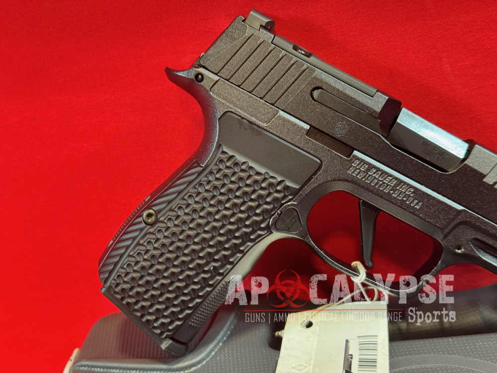 Sig P365 Luxe 380acp 3.1" P365 Sig Luxe Comp - Semi Auto Pistols at GunBroker.com : 1130884540