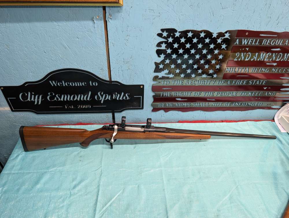 Ruger M77 Mark II 25-06 Walnut Stock blued 24-in medium contour barrel ...