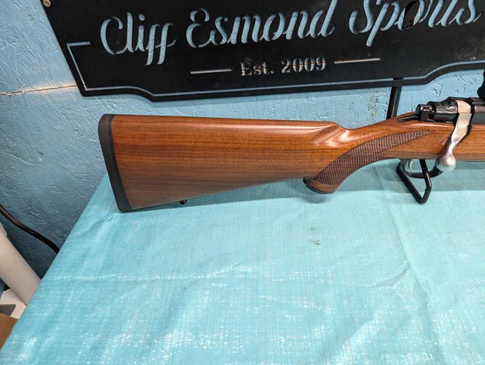 Ruger M77 Mark II 25-06 Walnut Stock blued 24-in medium contour barrel ...
