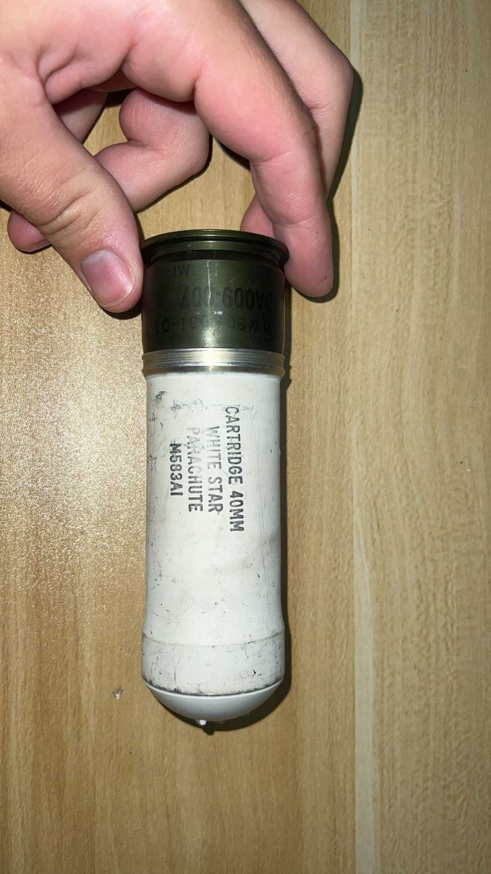 LIVE 40mm White Parachute Flare - Large Bore, Inert & Cannon Ammo at ...