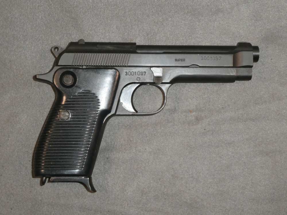 Egyptian Helwan Brigadier Pistol, 9mm - Semi Auto Pistols at GunBroker ...