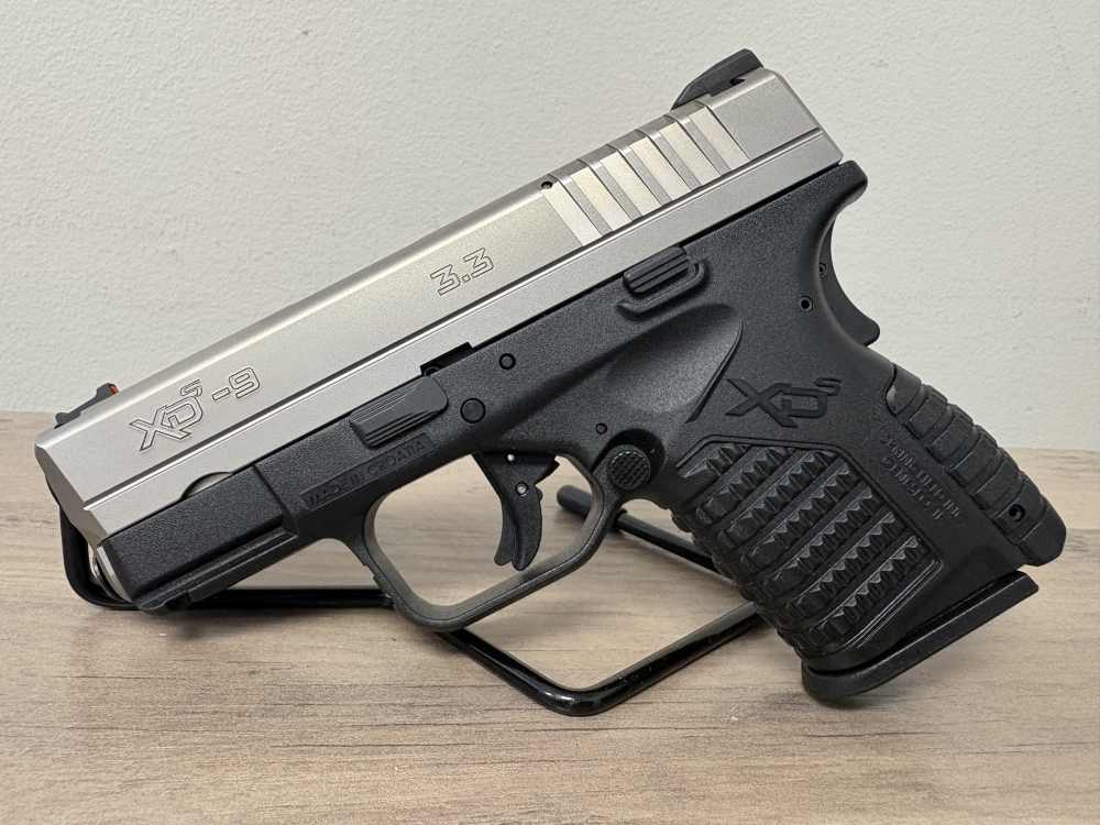 Springfield XD-S 9mm 3.3" Bi-Tone Pistol - Semi Auto Pistols at GunBroker.com : 1133590400