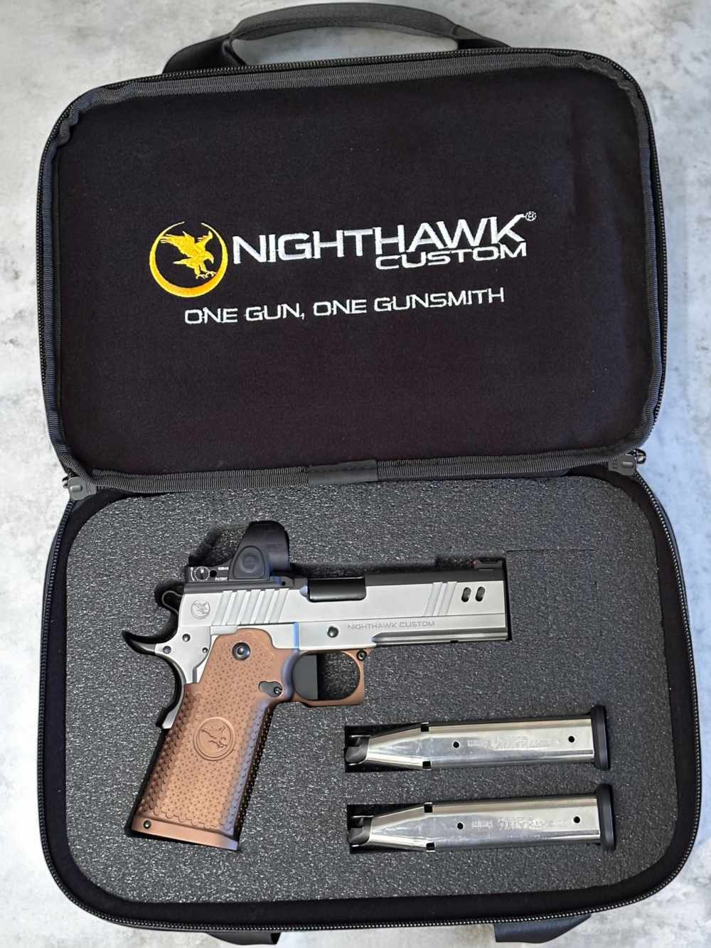 NIGHTHAWK CUSTOM BDS9 COMM 4.25” DS 9mm SILVER PVD AND SANDHAWK GRIPS ...
