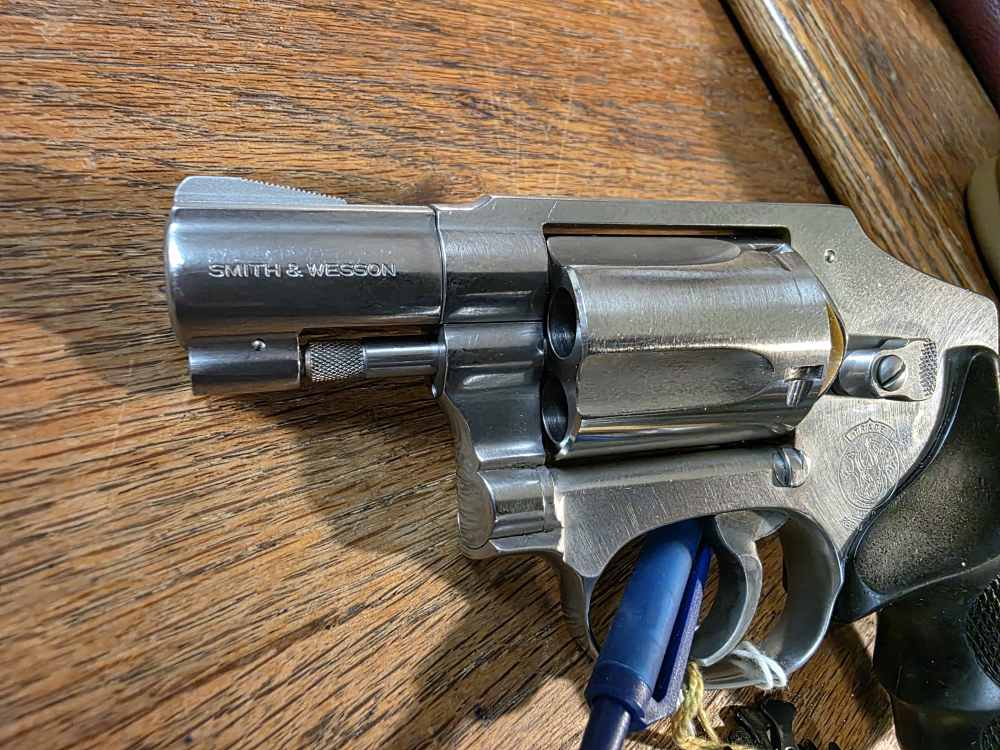 Smith and Wesson 940-1 9mm Stub Nose Revolver w/ Moon Clips NO CC FEE - Revolvers at GunBroker ...