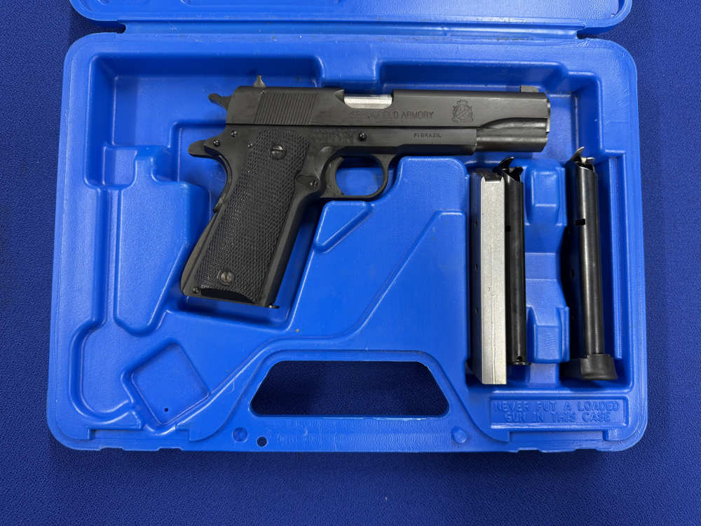 Springfield 1911-A1, comes w/ 4 mags, & hard case, chambered in .45 ACP ...
