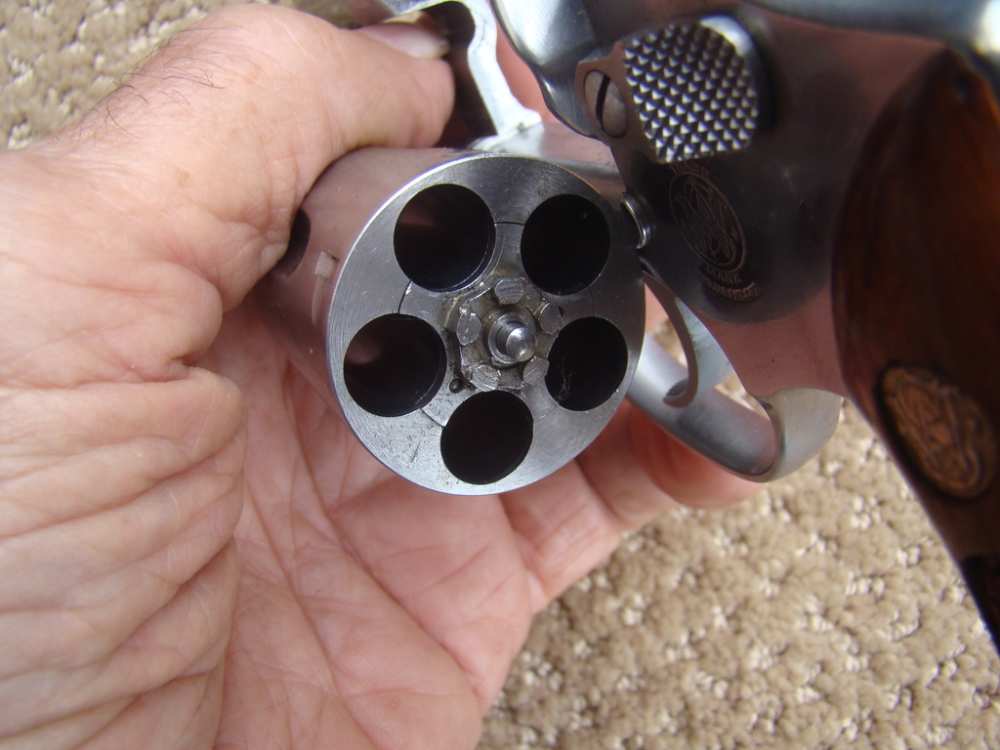 Minty S&W Model 60 stainless Chiefs Special .38 Spec.Mid '70's 2" bbl - Revolvers at GunBroker ...