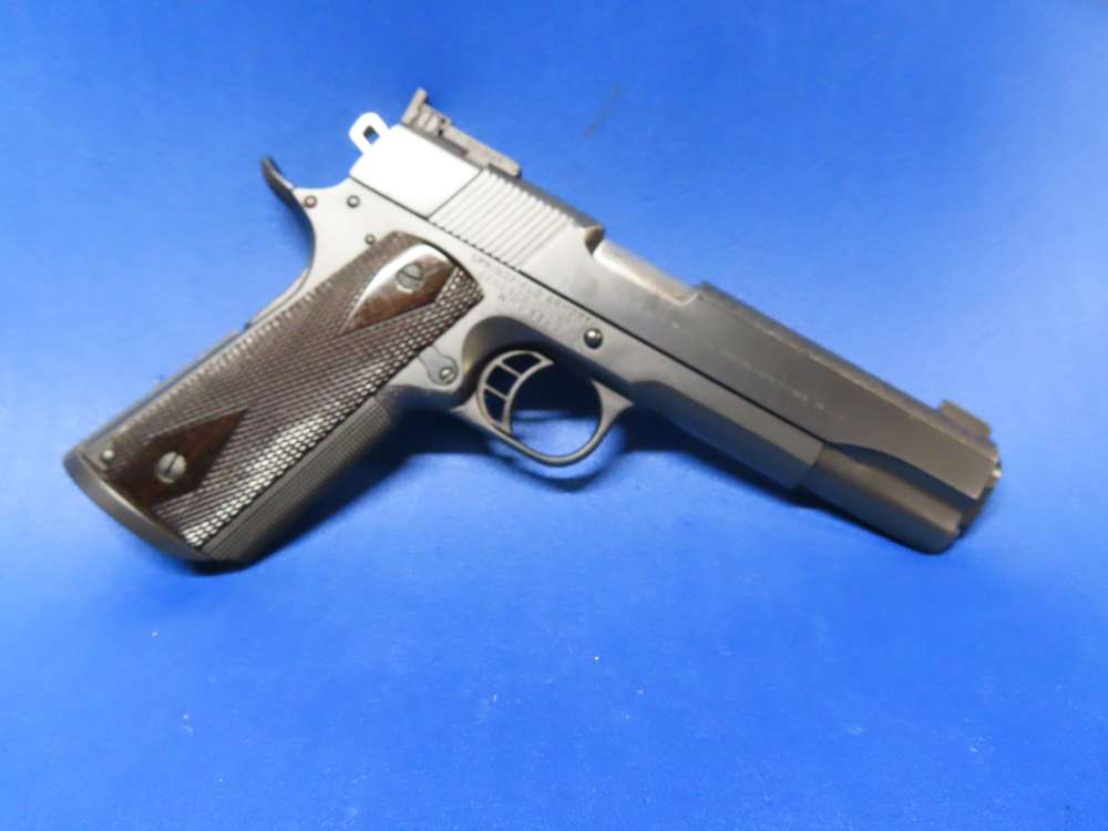 NATIONAL MATCH 1911 Springfield Armory frame, Colt Slide, Bar Sto ...