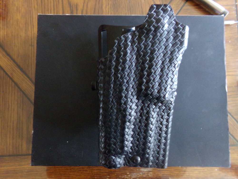 Level 2 SRS US Duty Holster for 5' 2011 or 1911 with Surefire x300 and RDS - Holsters at ...