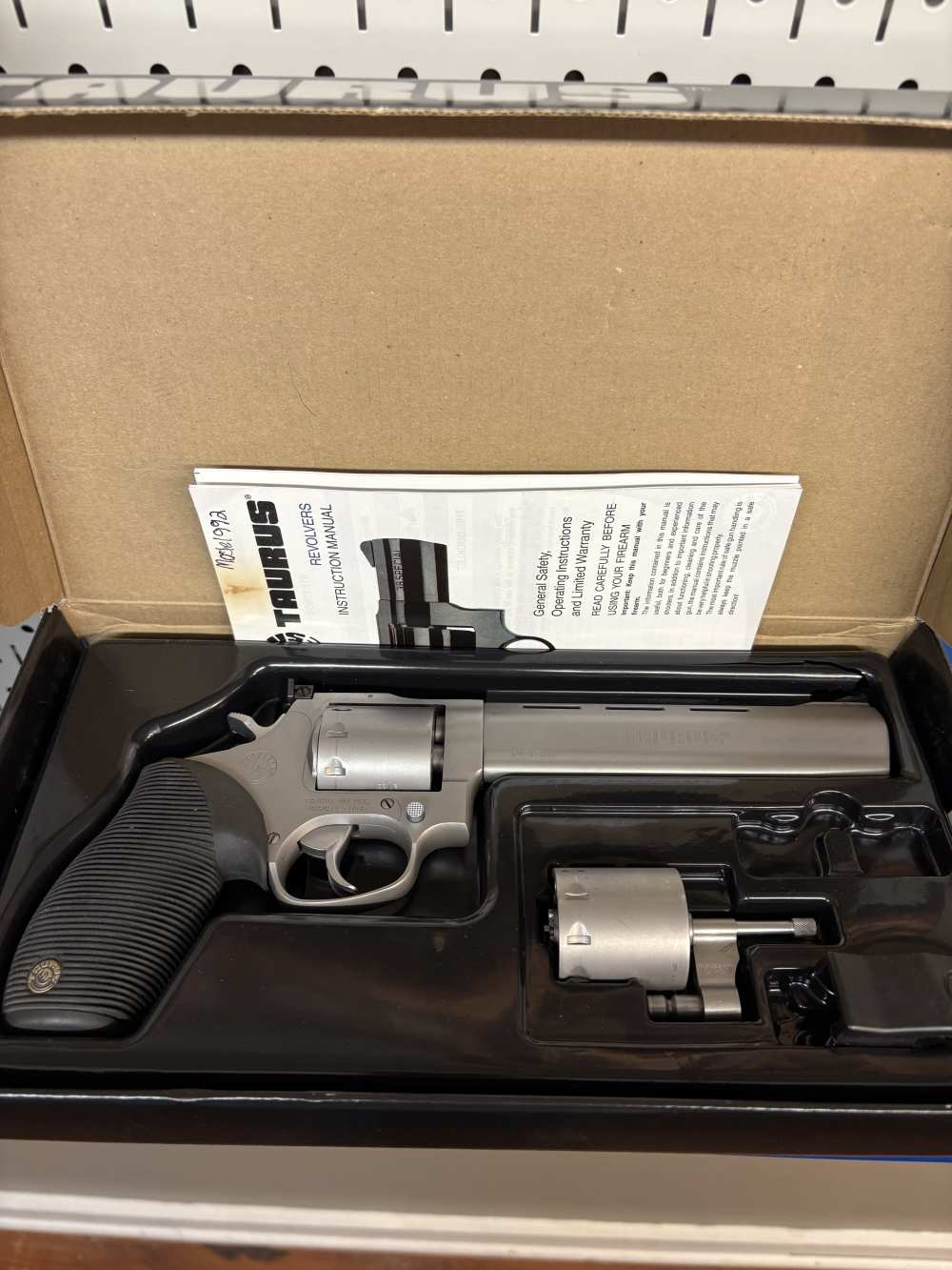 Taurus Tracker 992 Dual Cylinder Combo - 22 LR / 22 Magnum - Stainless - 6" - Revolvers at ...