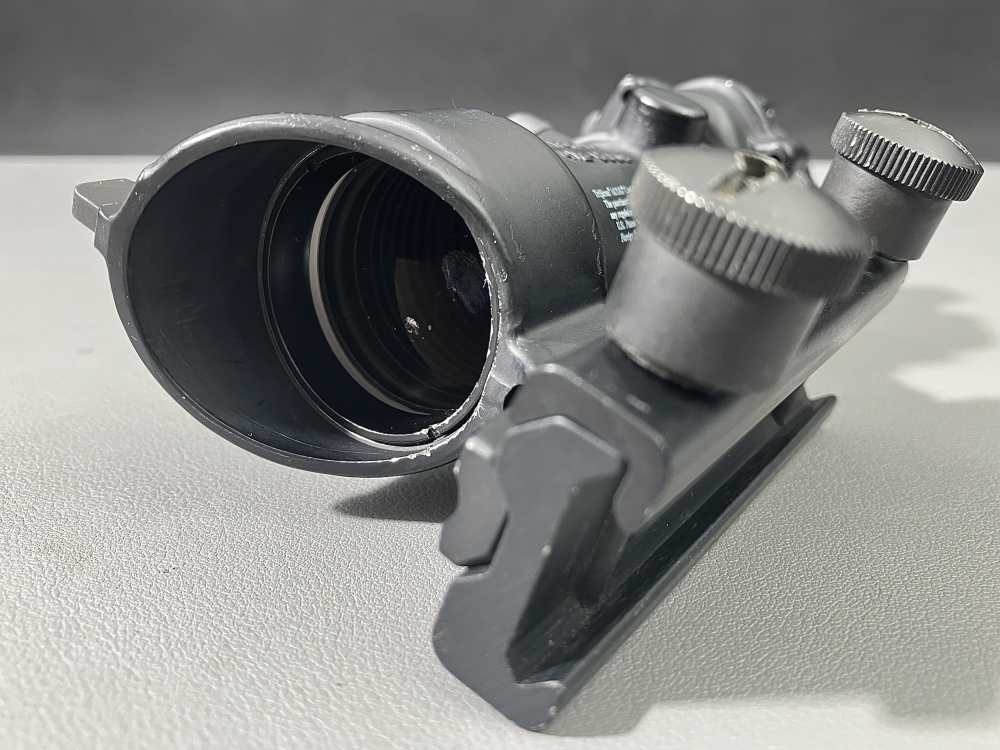 Trijicon ACOG TA01 NSN, sub-26,000 Serial Number, ACOG Adapter & LT ...