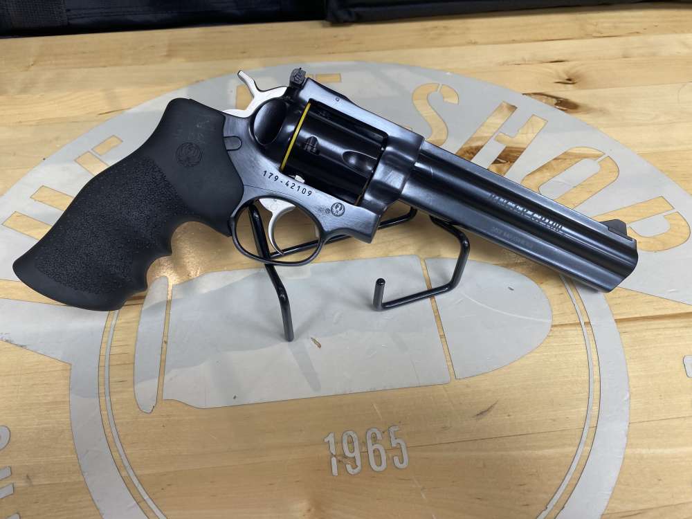 Ruger GP100 .357 Mag 6Rd Revolver Heavy Barrel Black - Revolvers at ...