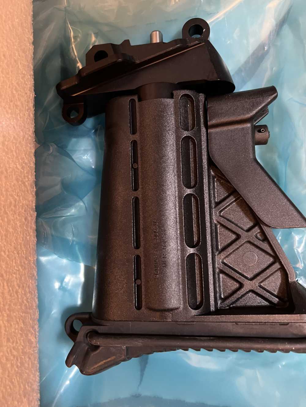 M249 SAW paratrooper stock M4 style Collapsible NOS - Rifle Stocks at ...