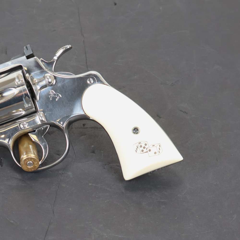 Colt Python Snake Eyes, 357 Mag 2.5” BBL, Ultimate STS/ “Ivory”, VERY ...