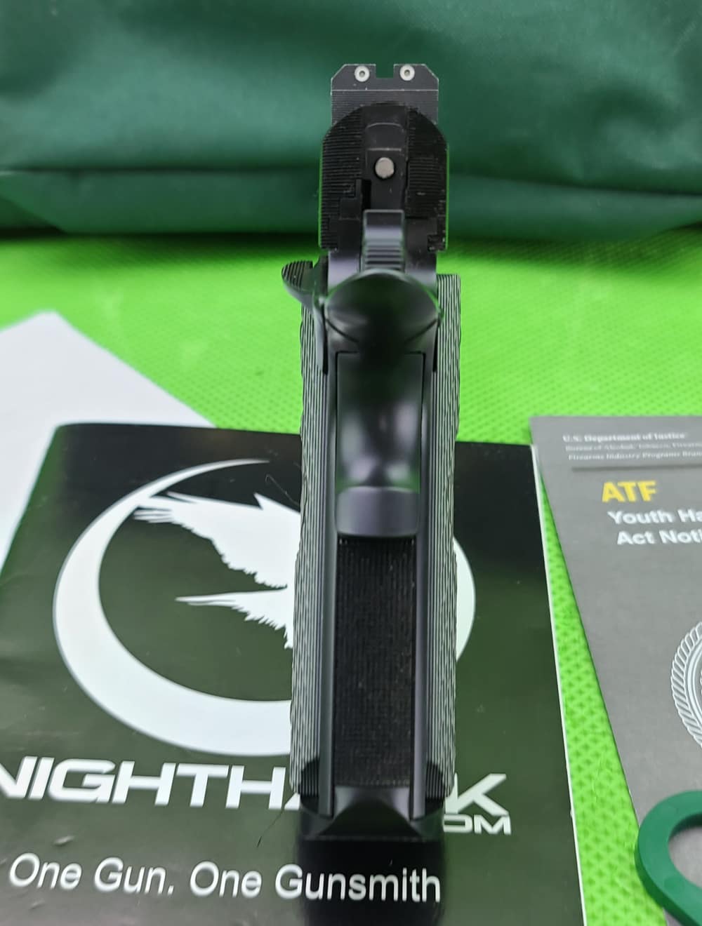 NIGHTHAWK CUSTOM * SHADOW HAWK LONG SLIDE 10MM * SHADOWHAWK + 6 MAGS ...