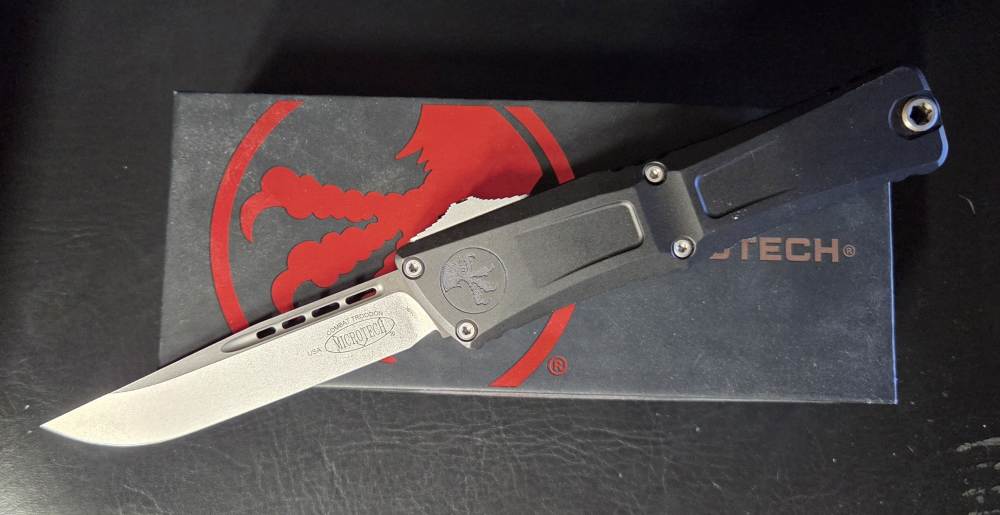 Microtech Combat Troodon - Automatic Knives at GunBroker.com : 1139949631