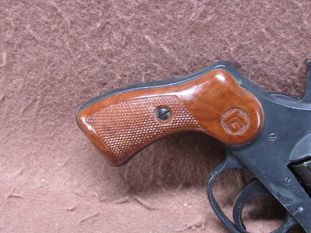 RG Industries RG23 22 LR 6 Shot DA/SA 1.75" BRL VG Bore - Revolvers at ...