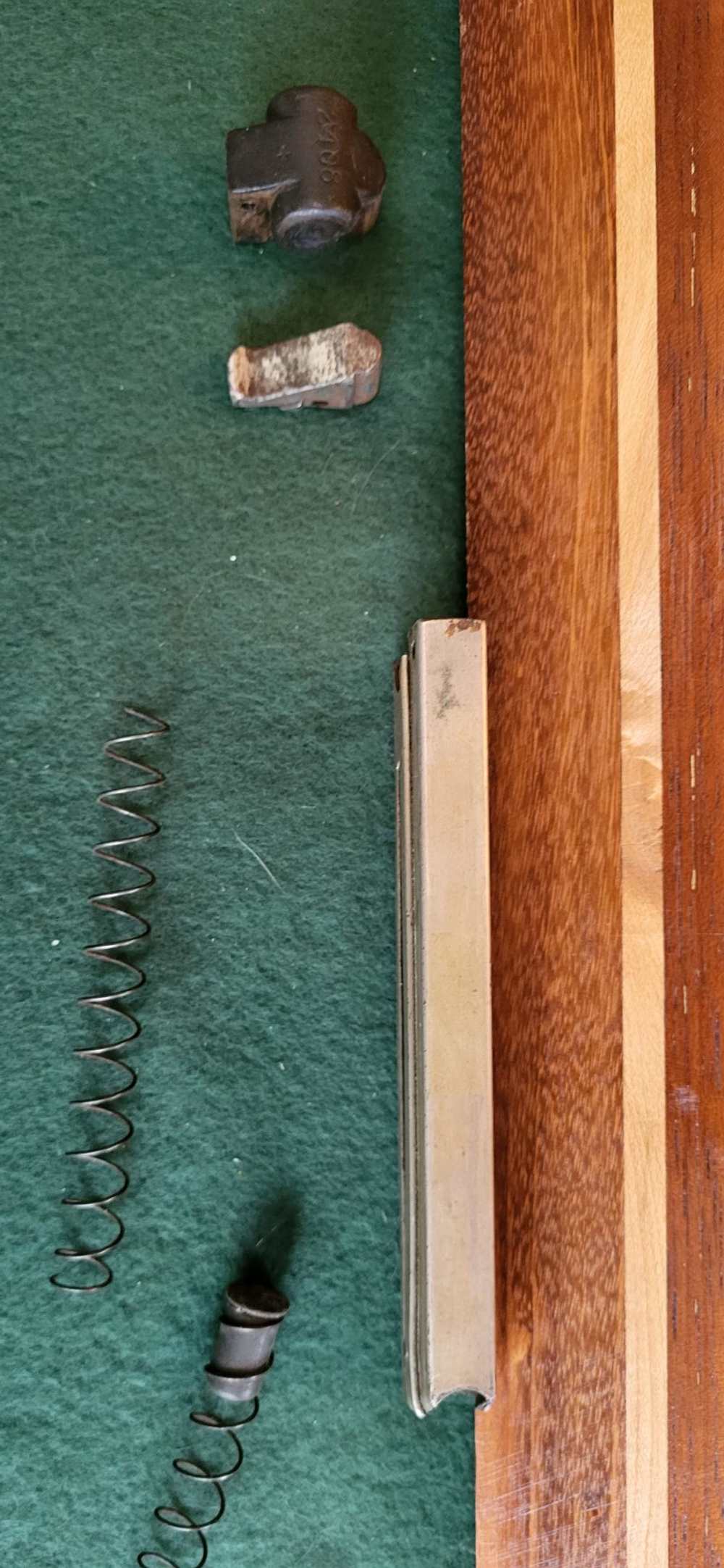 WW1 German Luger P08 magazine #2408 w/ broken spring - Pistol Magazines ...