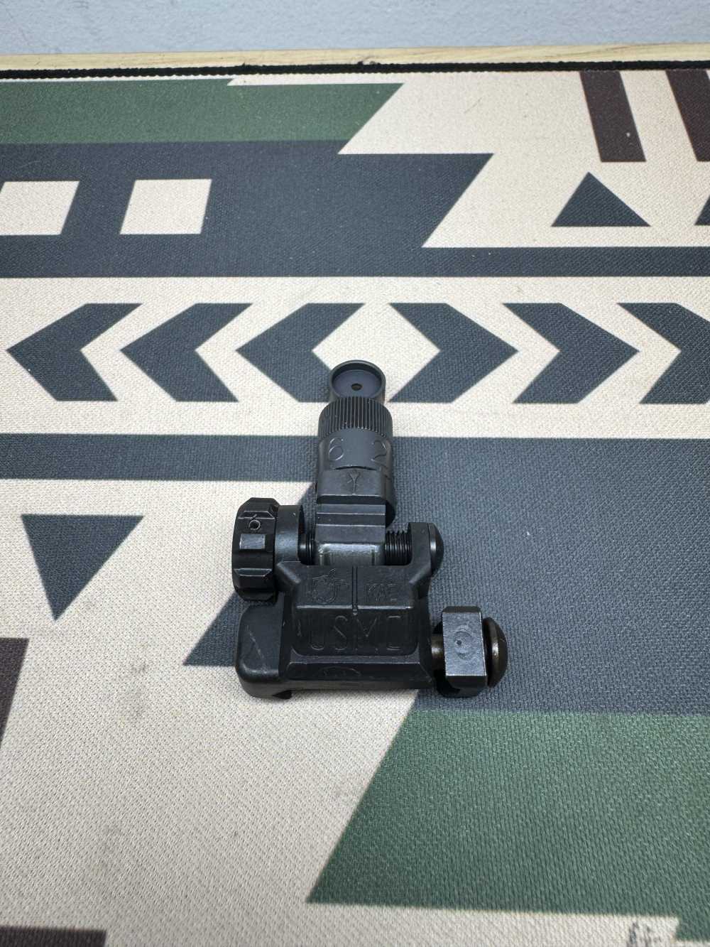 Knights Armament KAC USMC Folding Micro Rear Iron Sight 200-600 Meter ...