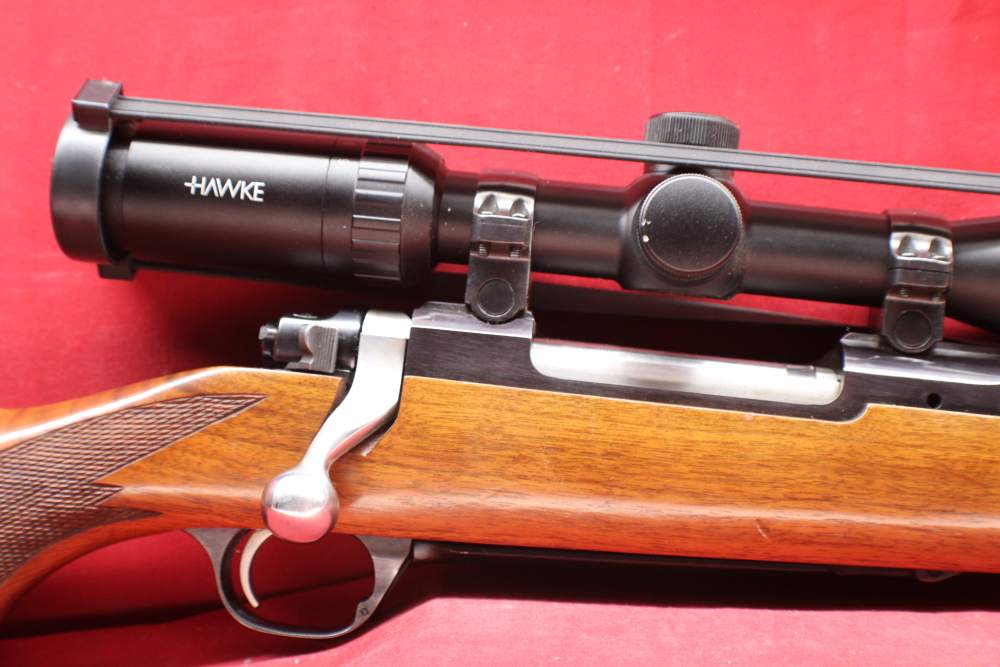 (35761)USED Ruger M77 Mark II 30-06 22" barrel W/Hawke Vantage 3-9X40 ...