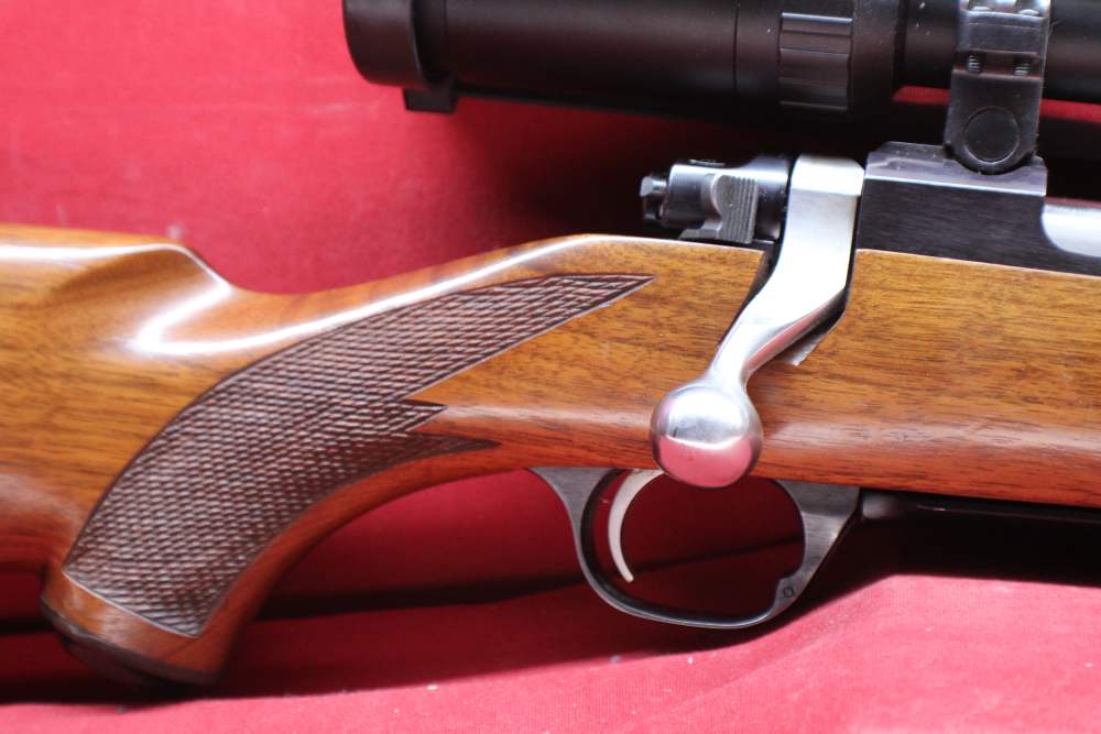 (35761)USED Ruger M77 Mark II 30-06 22" barrel W/Hawke Vantage 3-9X40 ...