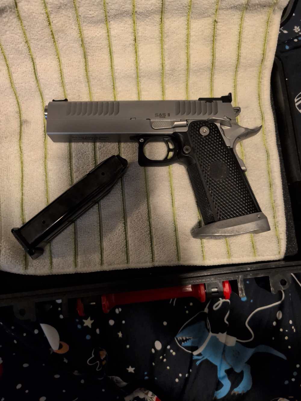 BUL ARMORY SAS 2 SAW .40Cal - Semi Auto Pistols at GunBroker.com ...