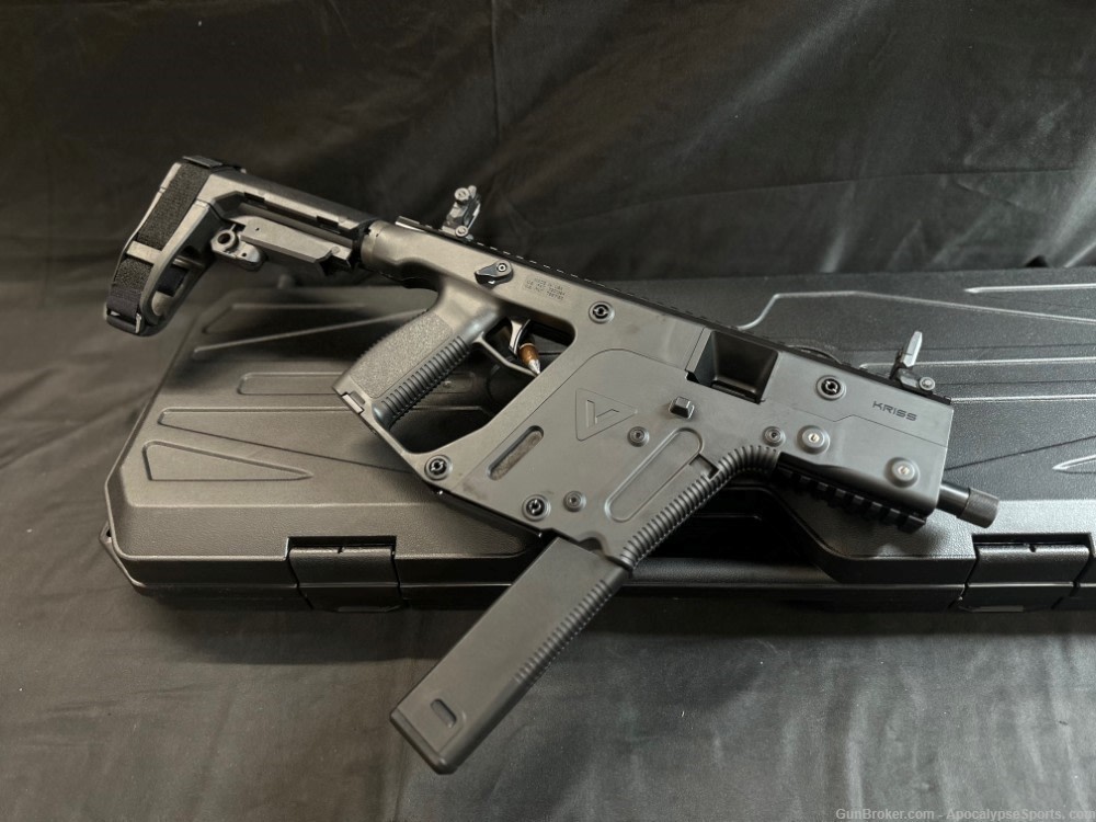 Kriss Vector 9mm - Semi Auto Pistols at GunBroker.com : 1143272197