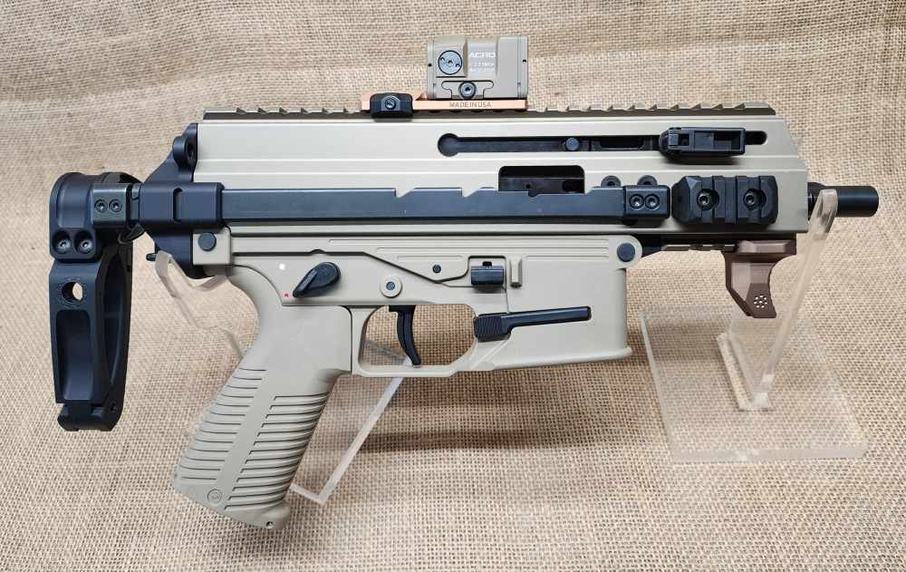 B&T Brugger & Thomet APC9K Pro CT 9mm Coyote Tan PDW Brace ACRO P2 ...