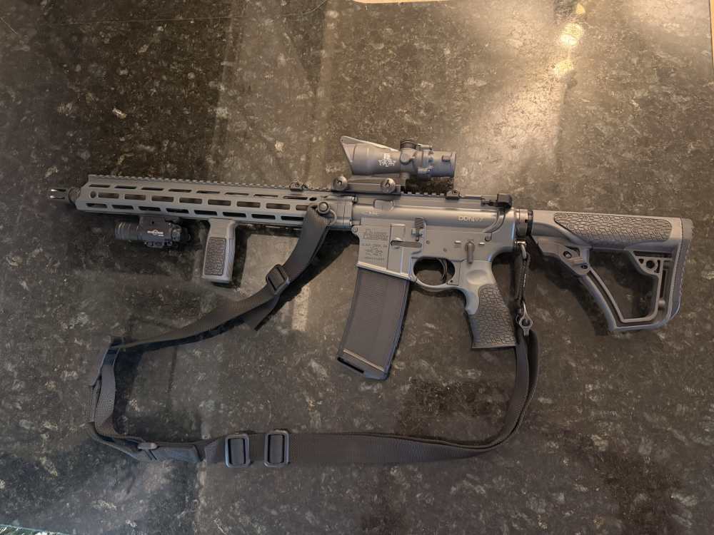 Daniel Defense DDM4 V7 – 5.56 NATO | Trijicon ACOG 4×32 | SureFire ...