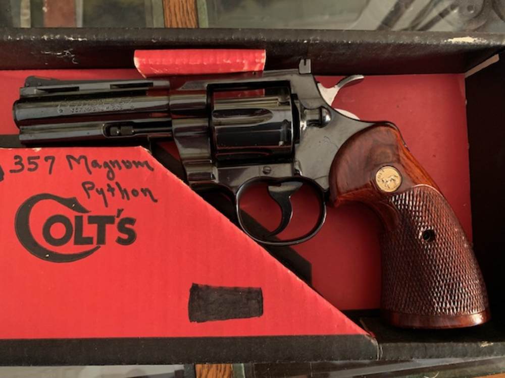 Colt Python 4", Factory Box, Manual, Papers, Beautiful condition ...