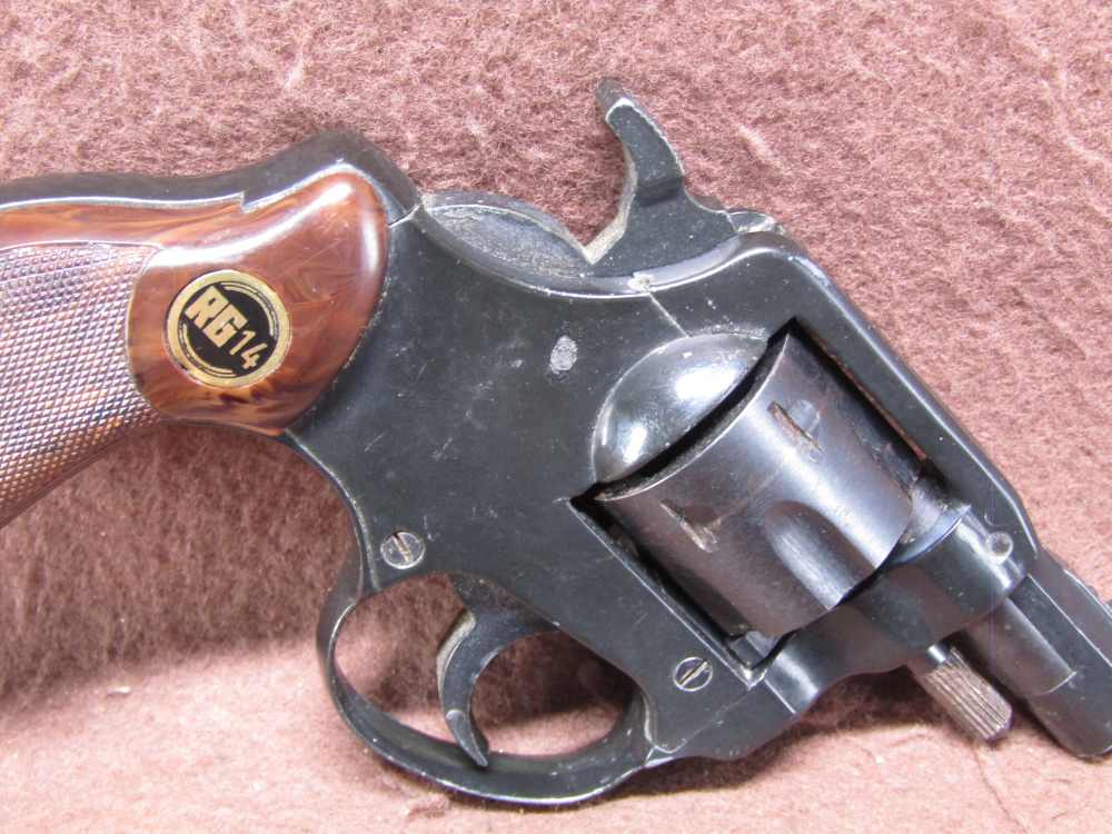 ROHM GESELLSCHAFT RG14 22 LR 6 Shot DA/SA 1.75" BRL GD Bore - Revolvers ...