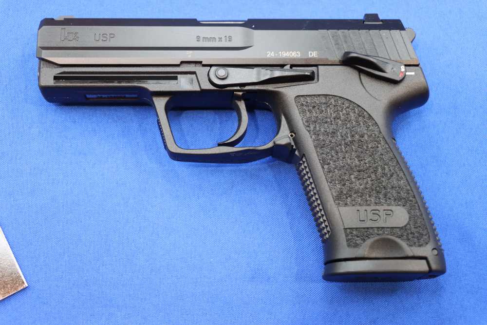 Heckler & Koch H&K USP V1 Pistol 9MM DA SA 15RD HK USP9 4.25" Decocker ...