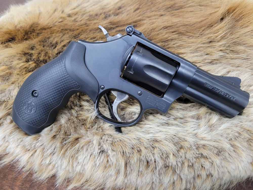 Used S&W Performance Center 19 Carry Comp 357Mag 3" Ported Bbl W/Case ...