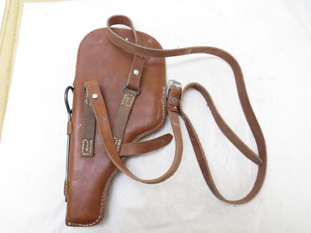 Chinese Tokarev Pistol Leather Holster with Strap & Cleaning Rod ...