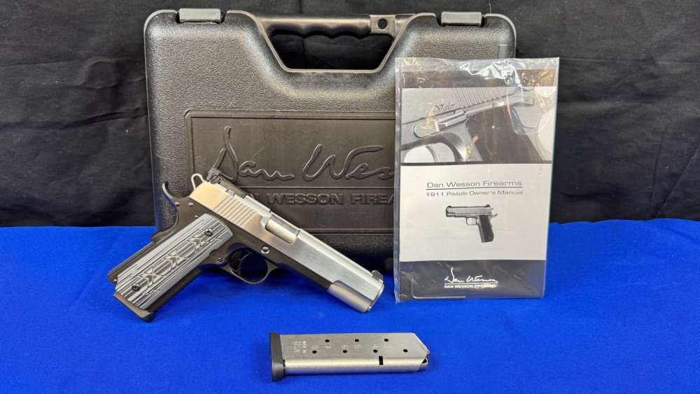 RARE Dan Wesson Silverback 1911 45ACP 5" - Semi Auto Pistols at ...