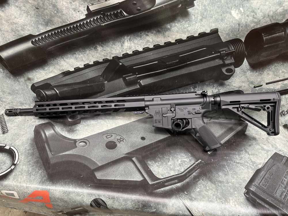 AR-9 Spike's 9mm ST9 PCC Colt mags LRBHO MLok 16" 5.5# trigger NR ...