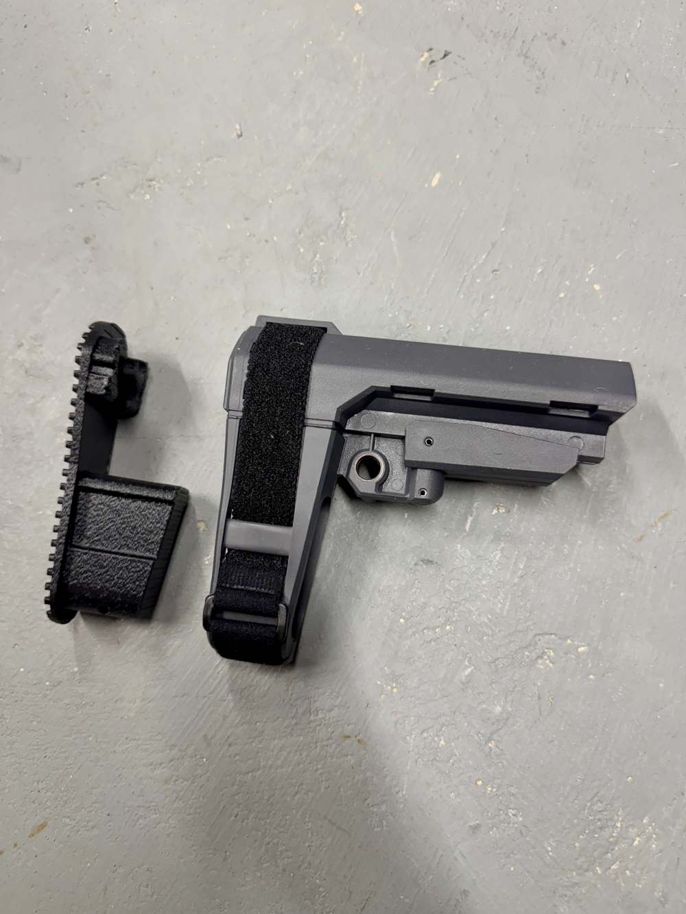 SB Tactical SBA3 Gray Pistol Brace with Dirty J Devoid Plug - Other AR ...