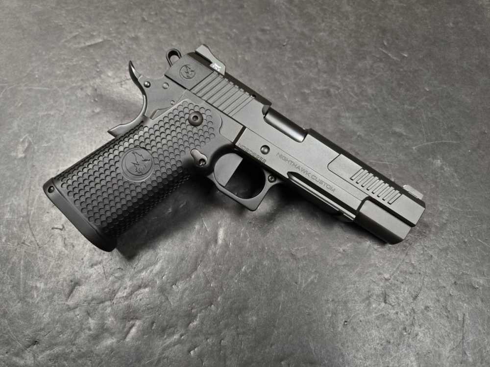 Nighthawk Custom Envoy – Double-Stack 9mm IOS - Semi Auto Pistols at ...