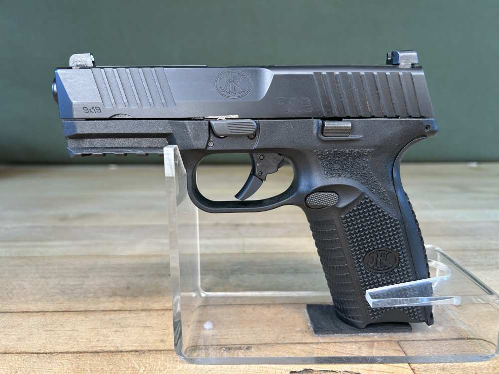 FNH FN Model 509 Semi Auto Pistol 9MM Used W/ Three (3) Mags & Soft ...