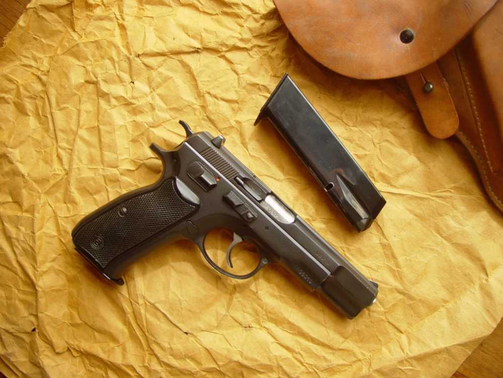 Czech CZ-85 Pre-B 9mm 1988 CZ85 w holster and 2x magazines - Semi Auto ...