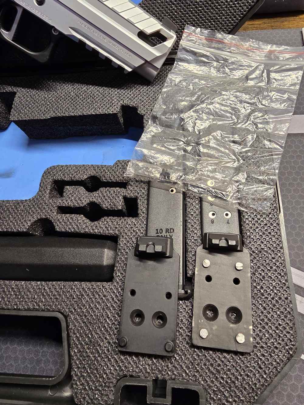 Hard chrome xp pro ported fusion ermox 2011 glock - Semi Auto Pistols ...