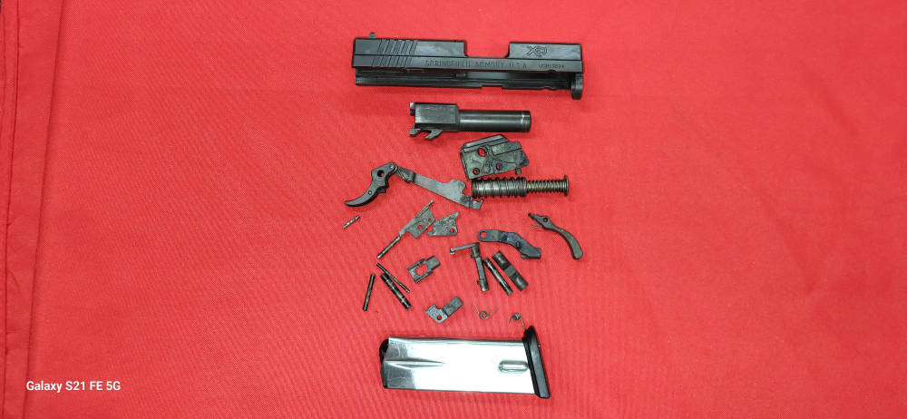 Springfield XD-9 9mm Pistol Parts. Slide, Barrel, Mag, Misc Internal ...