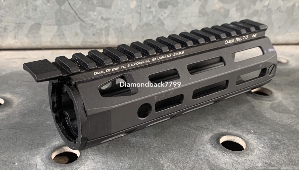 DANIEL DEFENSE OMEGA M-LOK Drop-In Handguard BLACK - Other AR ...