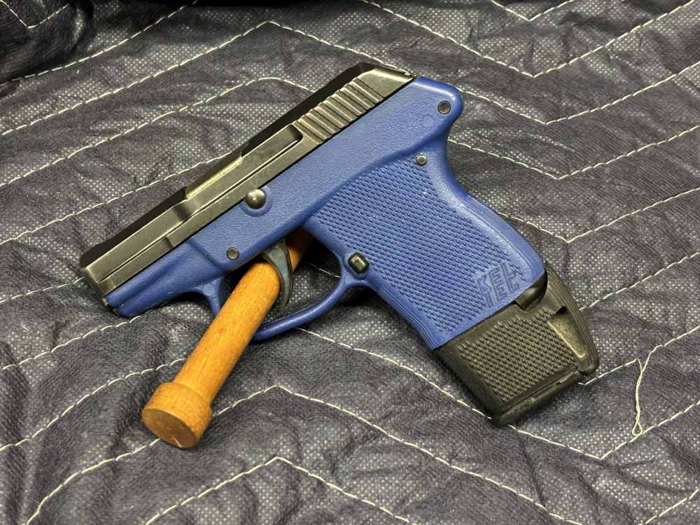 Keltec P32 With Extended Magazine - Semi Auto Pistols at GunBroker.com ...