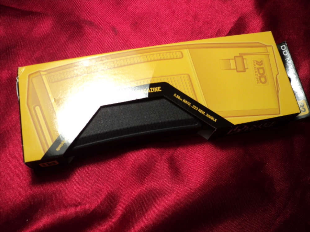 DANIEL DEFENSE AR-15 / M16 32 RD .223 cal. MAGAZINE - Rifle Magazines ...