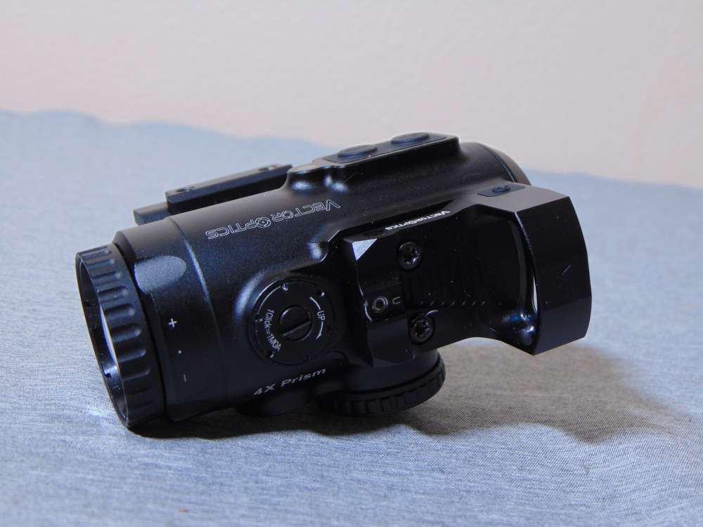 NO RESERVE Vector Optics 4X Prism & Frenzy Green Dot Like New - Red ...