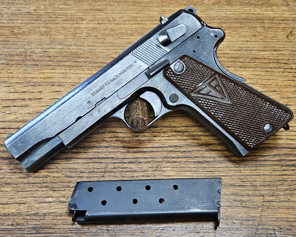 WW2 German P.35(p) F.B. Radom 9mm - Semi Auto Pistols at GunBroker.com ...