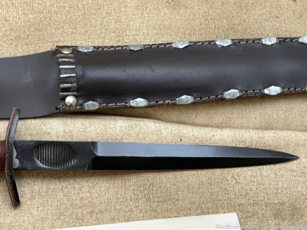 Windlass V42 Stiletto Model AMU 3015 - Collectible Knives at GunBroker ...