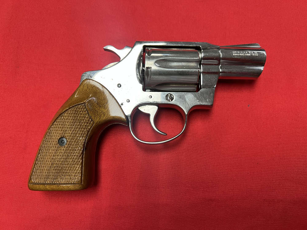 Colt Detective Special .38 Spl. Nickel plated snub-nosed revolver m ...